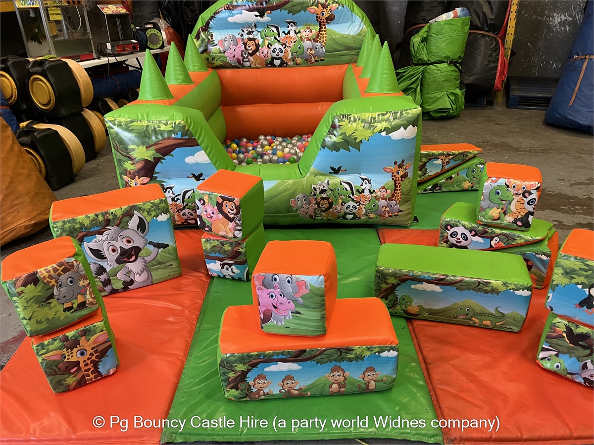 Jungle soft play ball pit and matching slide combo bouncy castle