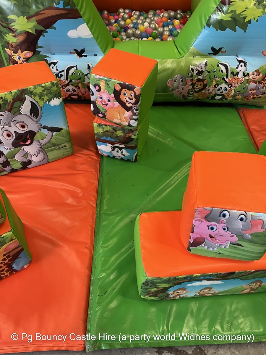 Jungle 6 ft x 7 ft Ball Pit & Soft Play | 1000 Balls | x 2 Mats ...